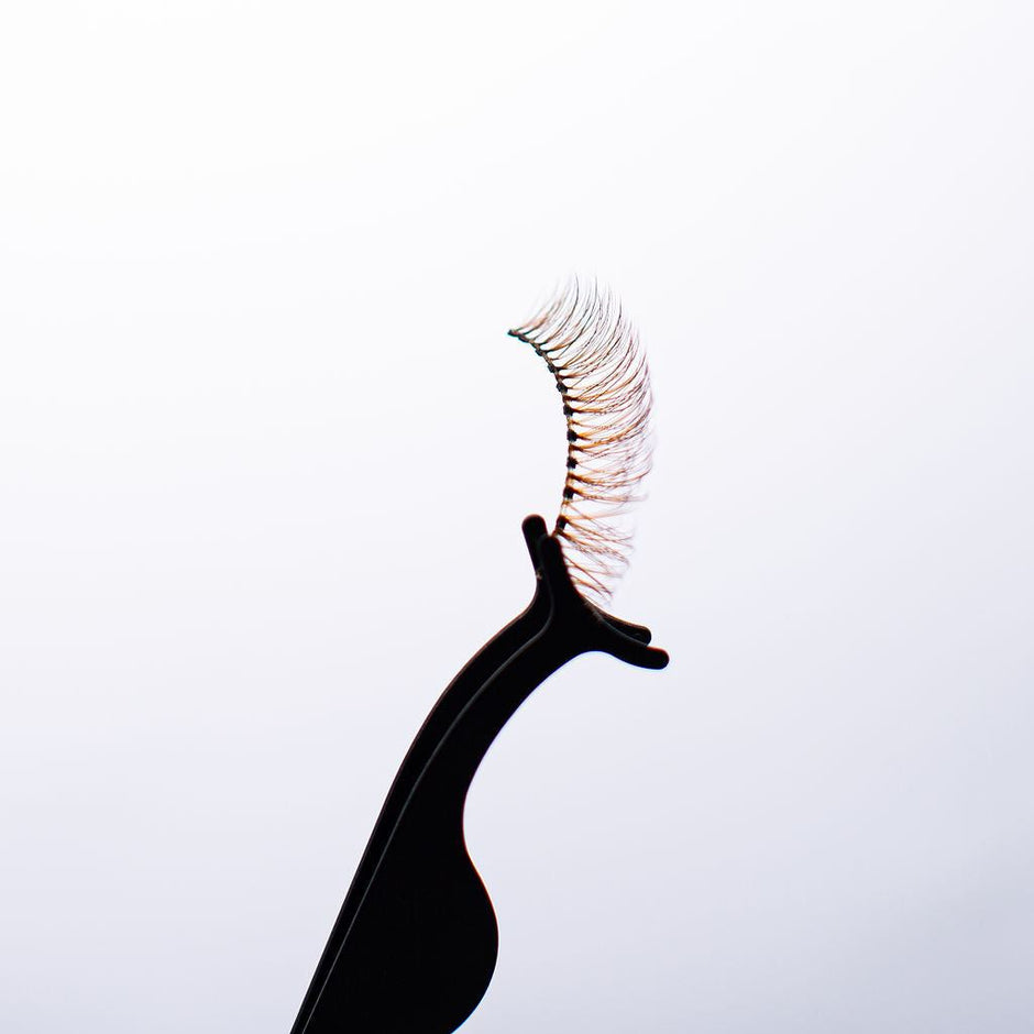 Easy to apply, natural looking magnetic lashes | Lash Armour