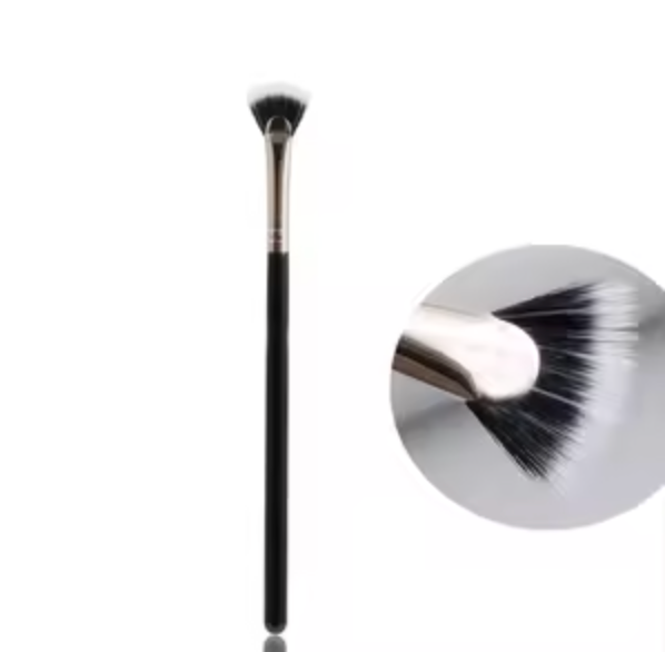 Mascara Fan Brush – lasharmour